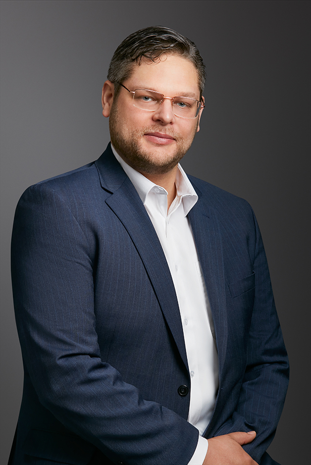 Aaron Savit, PhD | Axinn, Veltrop & Harkrider LLP